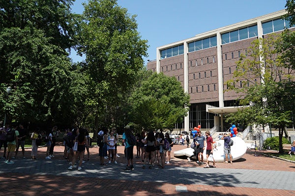 New Student Orientation: Penn Libraries Showcase | Penn Libraries